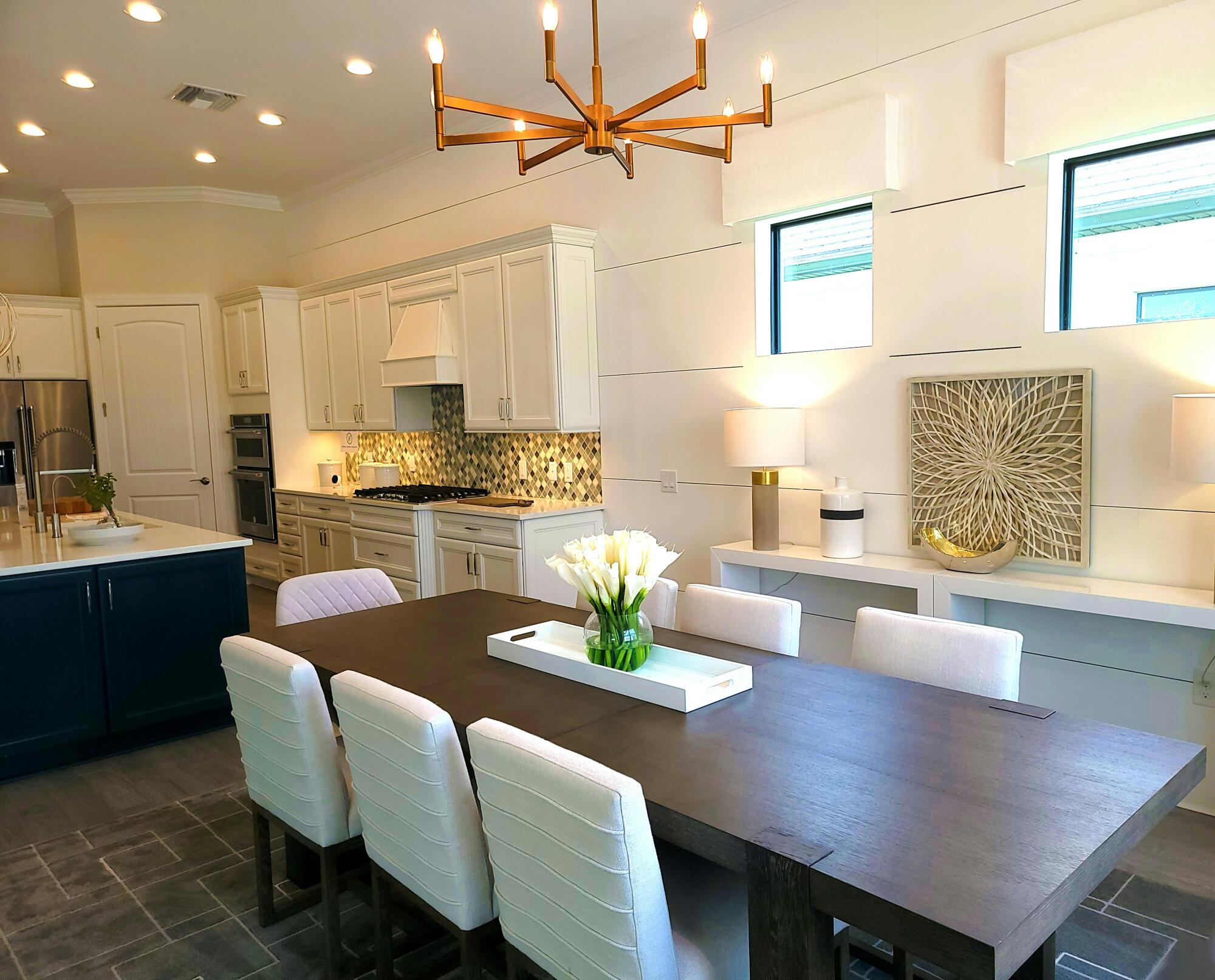 Top Trends in Community Dining for Luxury Apartments - Management Works ...