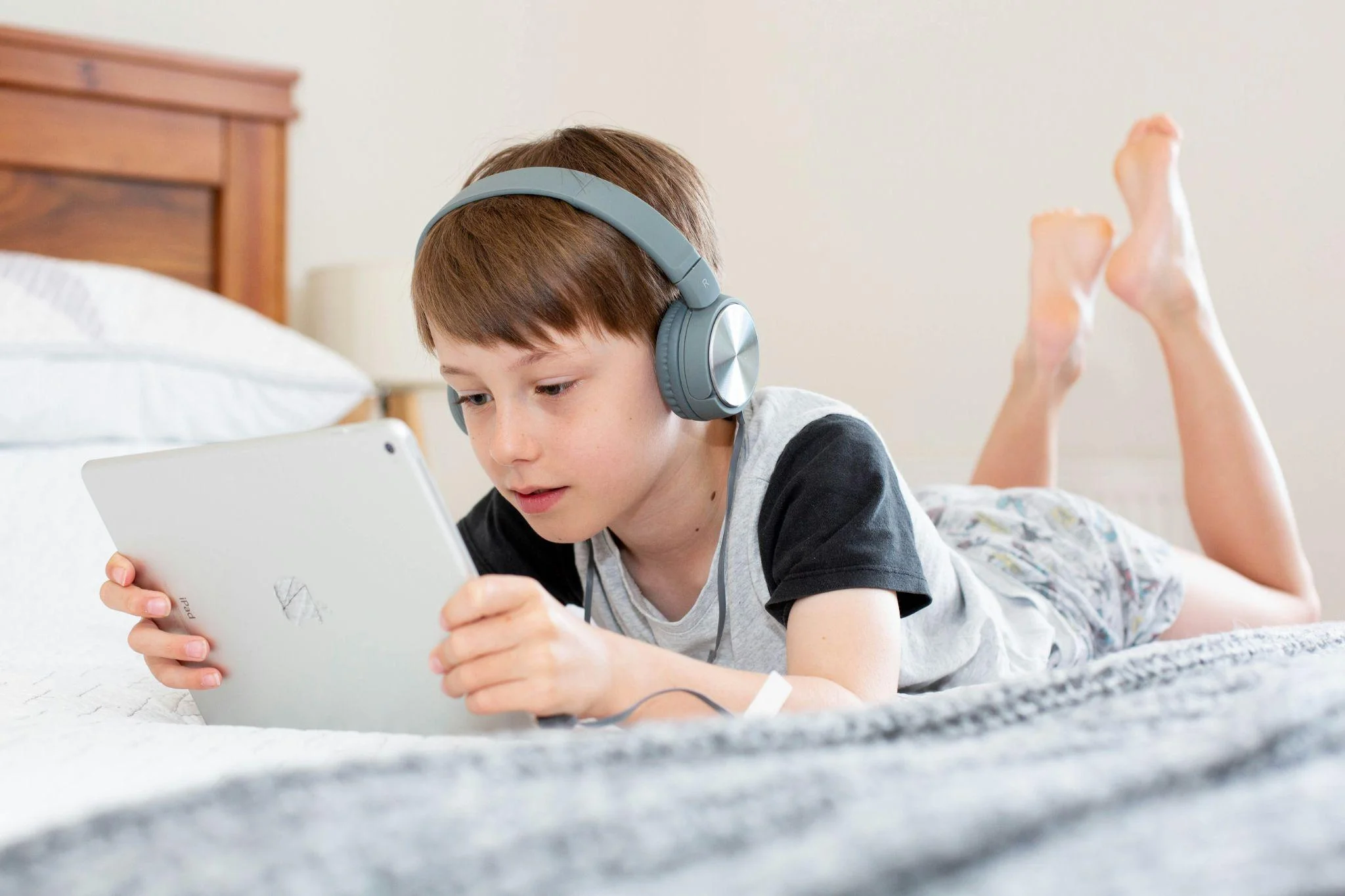How Modern Technology Is Changing Our Daily Routines - Management Works ...