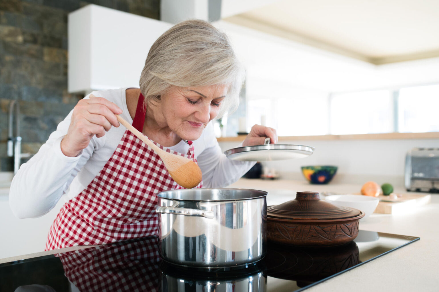 Kitchen Safety Practices That Reduce Burn and Fire Risks - Management ...